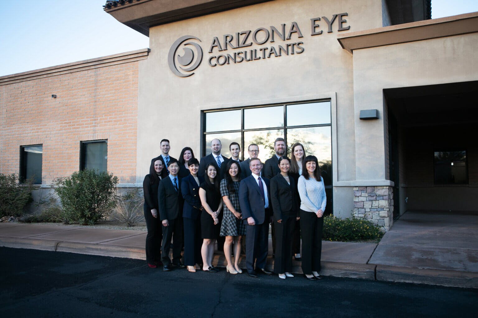 Eye Doctors Who Truly Care - Arizona Eye Consultants